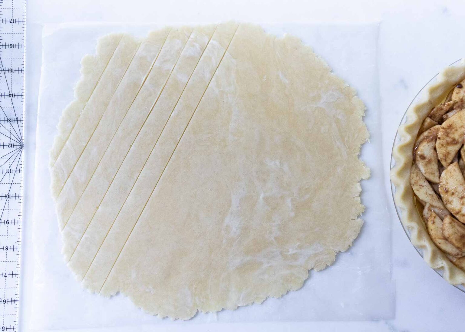 Low Sugar Apple Pie Recipe (Gravenstein Apple Pie!) - Make It Yourself Mama